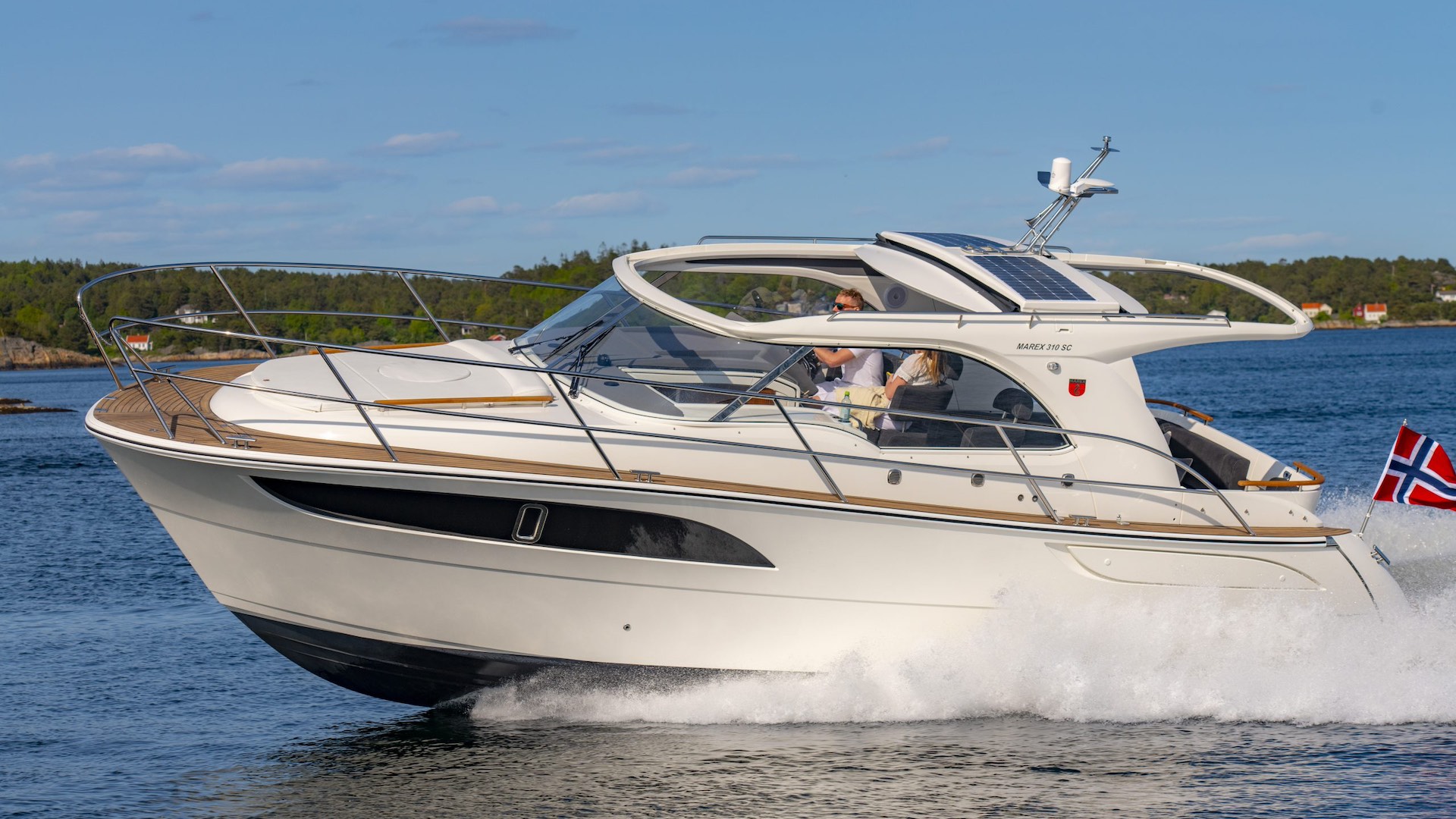 Marex 310 – frihet, familj, förnuft och komfort - Skippo